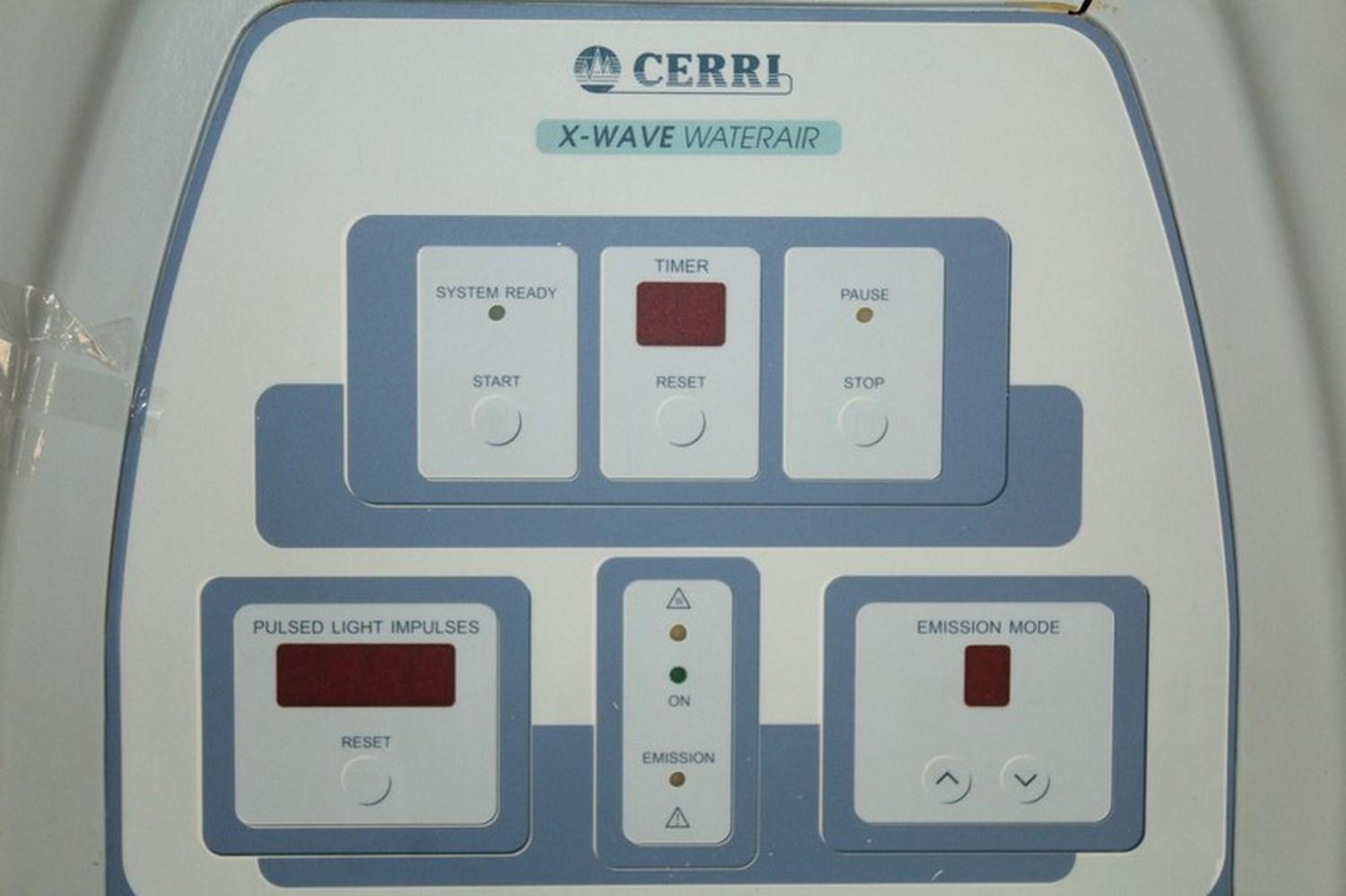 Lot Pulsed light CERRI X-Wave waterair with accessories and CERRI ...