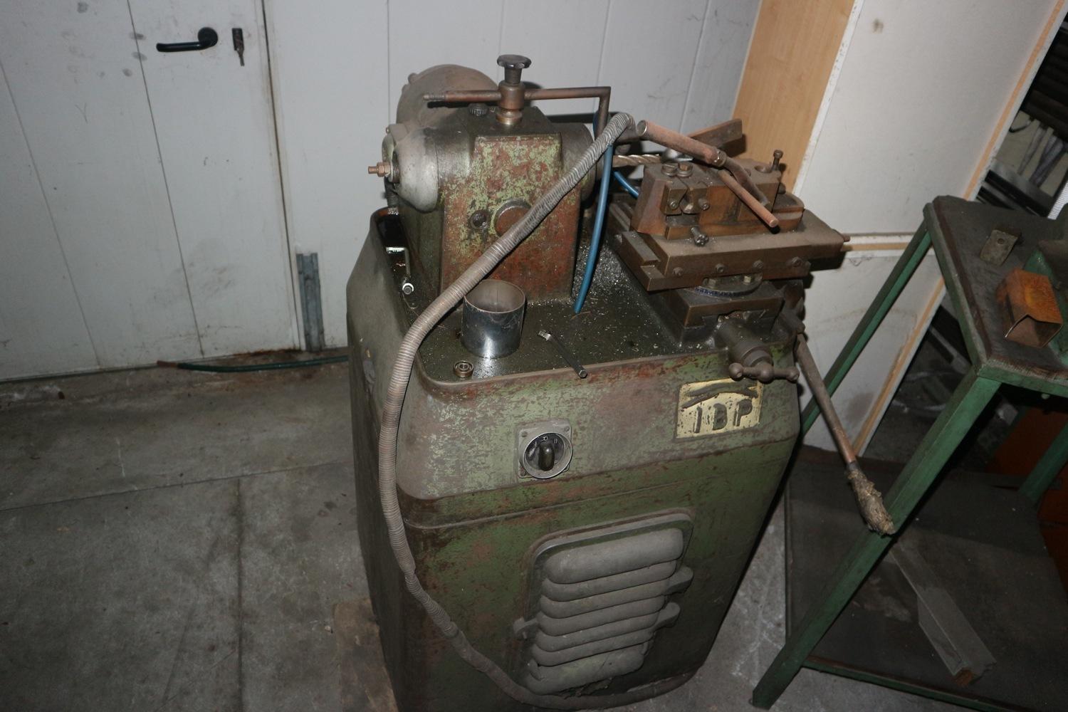 Lot IBP milling machine and belt sanders