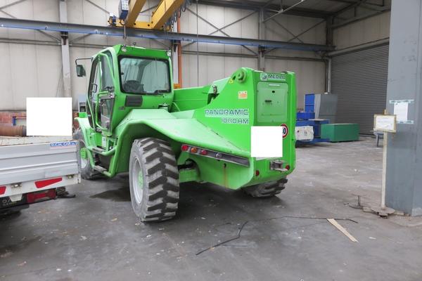 Lotto Sollevatore telescopico Merlo Spa