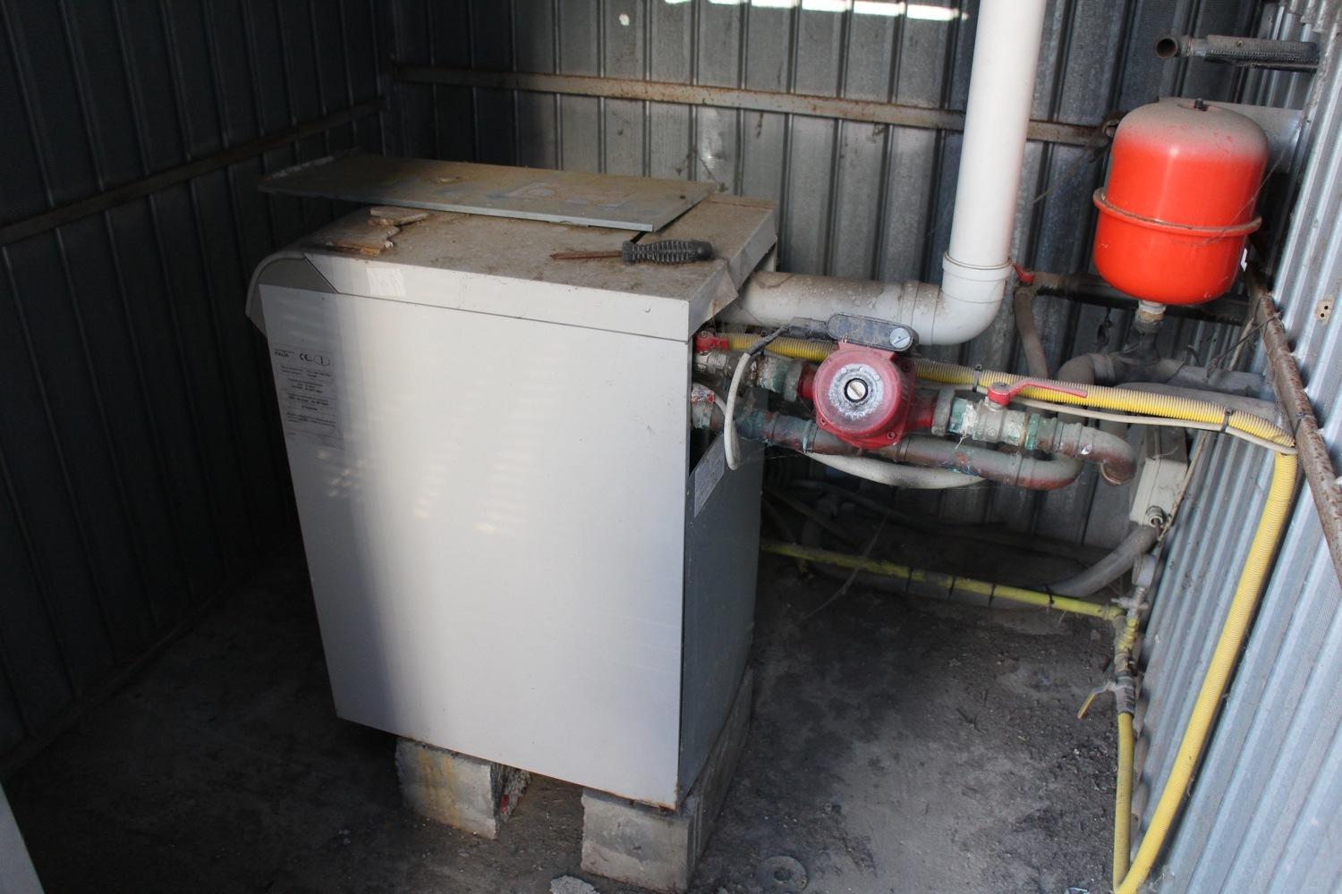 Lot Riello boiler