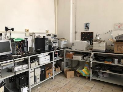 Lot Electronic office equipment