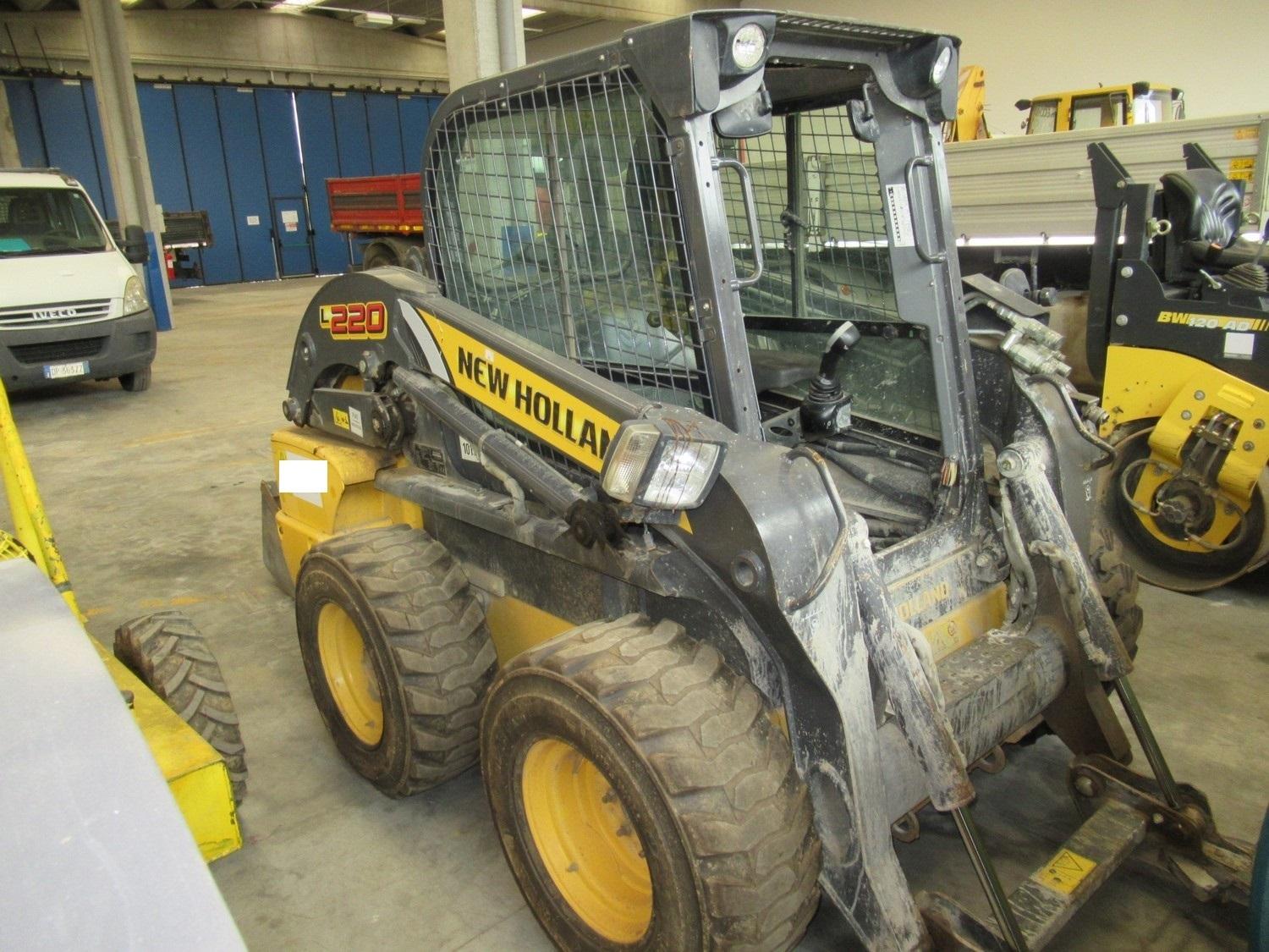 Lot CNH America self-propelled skid steer loader