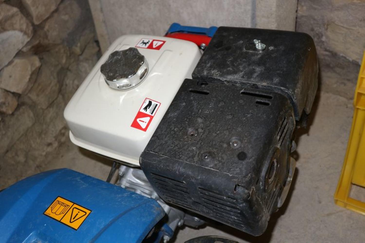 Lot BCS 730 cultivator