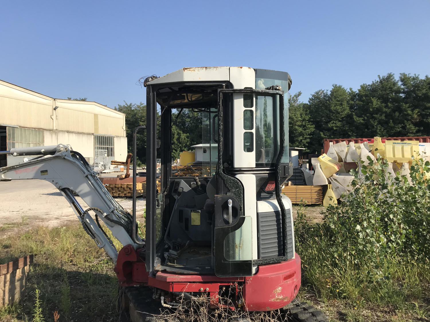 Lot Crawler excavator Takeuchi TB23R