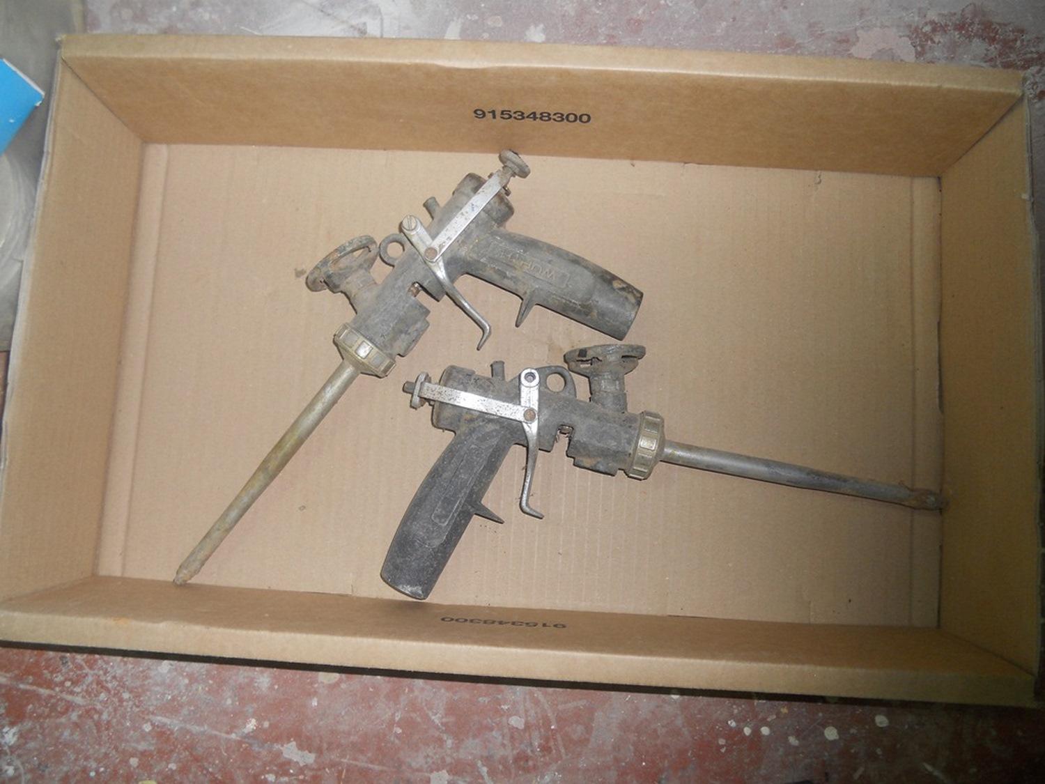 Lot Bench saw and Atro stapler