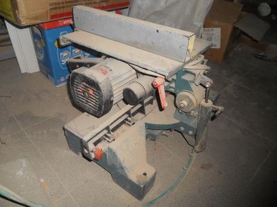Lot Bench saw and Atro stapler
