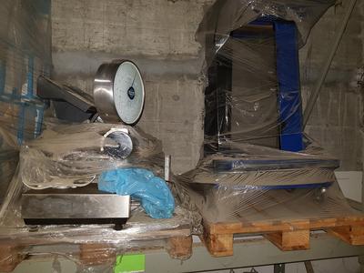 Lot Suprema and Bizerba scales