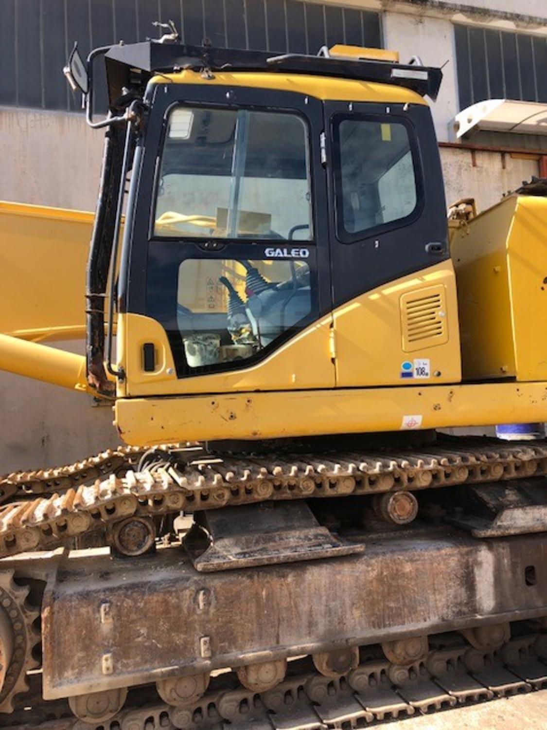Lot Komatsu PC600-8 Excavator