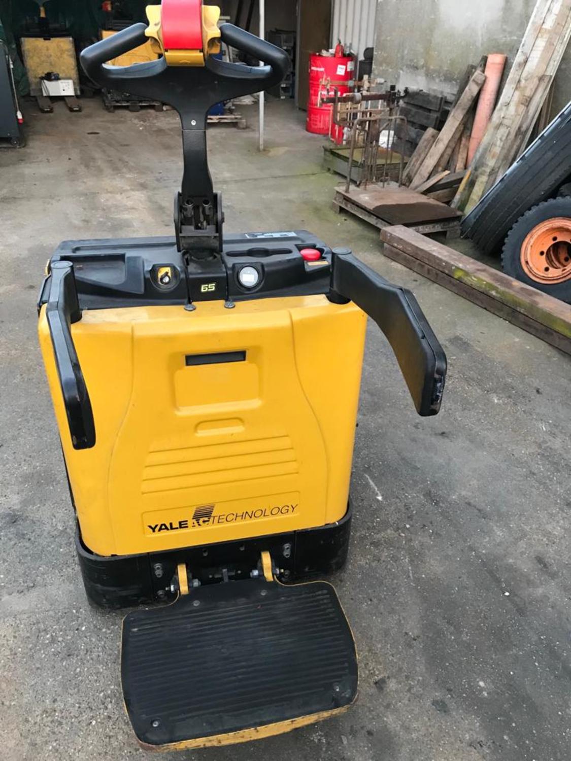 Lot Yale electric pallet truck 15 quintals