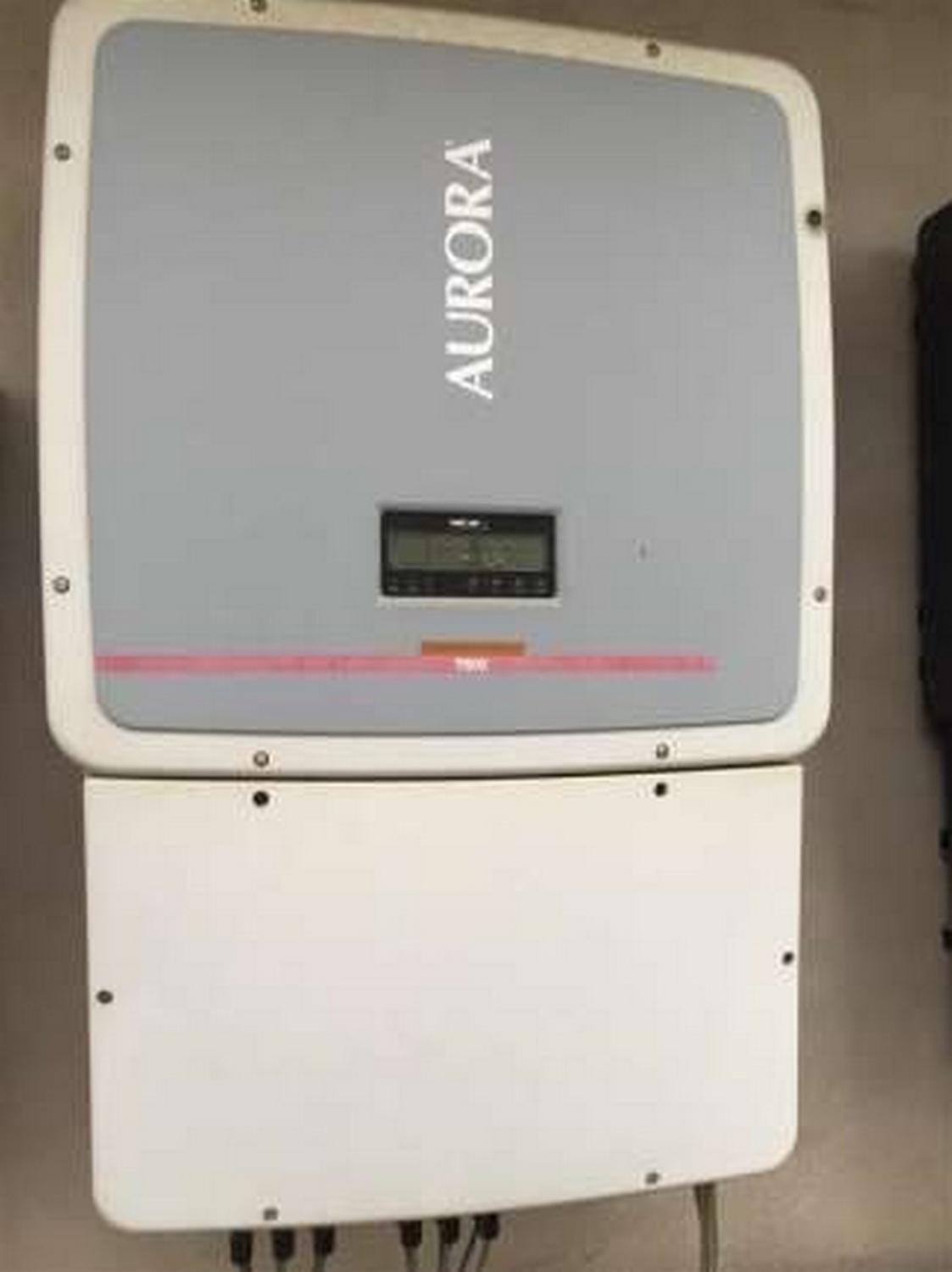 Lot Powerone Aurora inverter