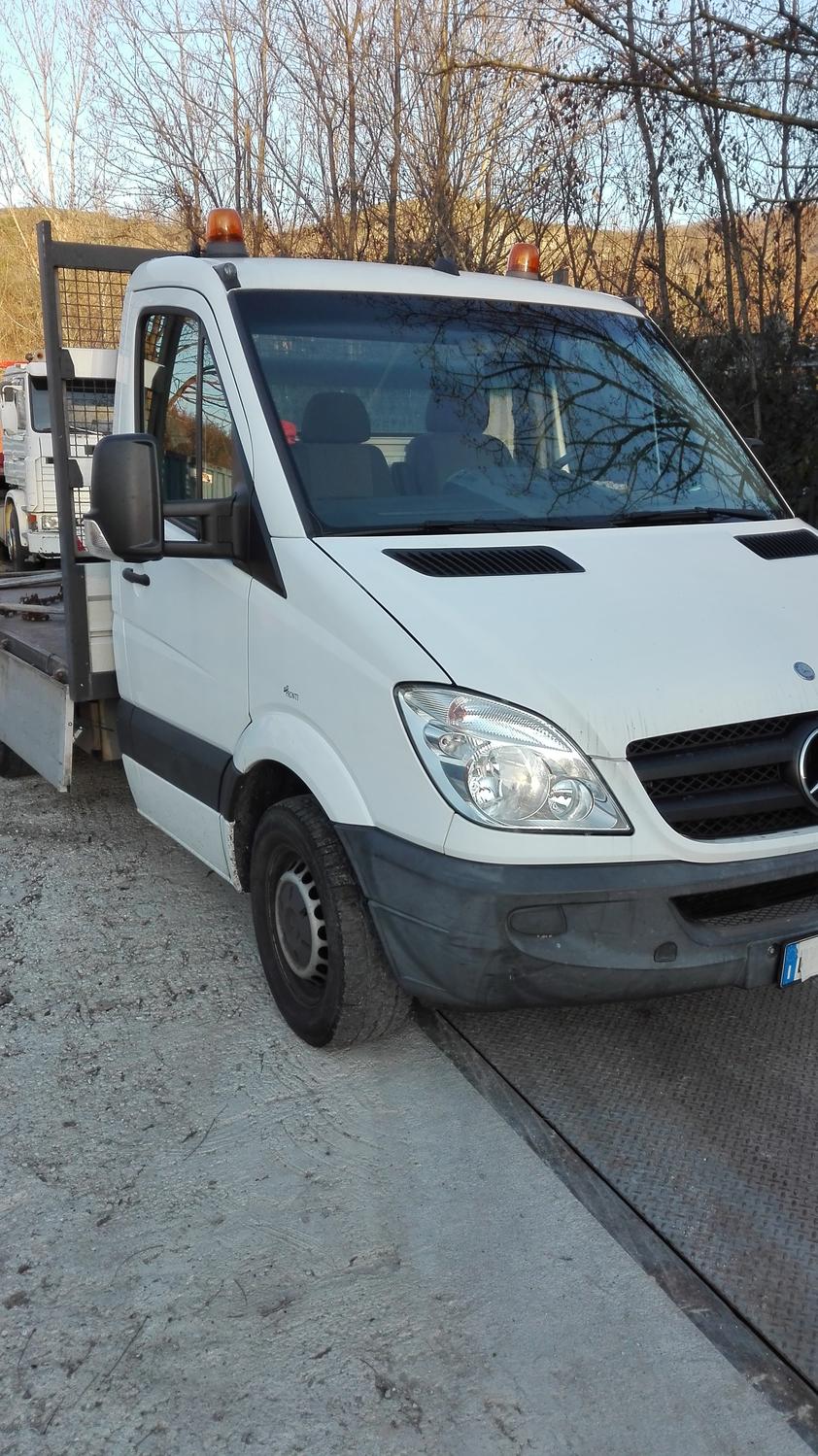Lot Mercedes-Benz Sprinter tipper body