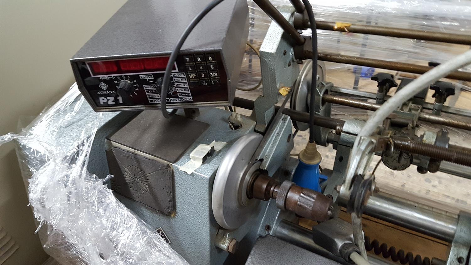 Lot Auman wrapping machine