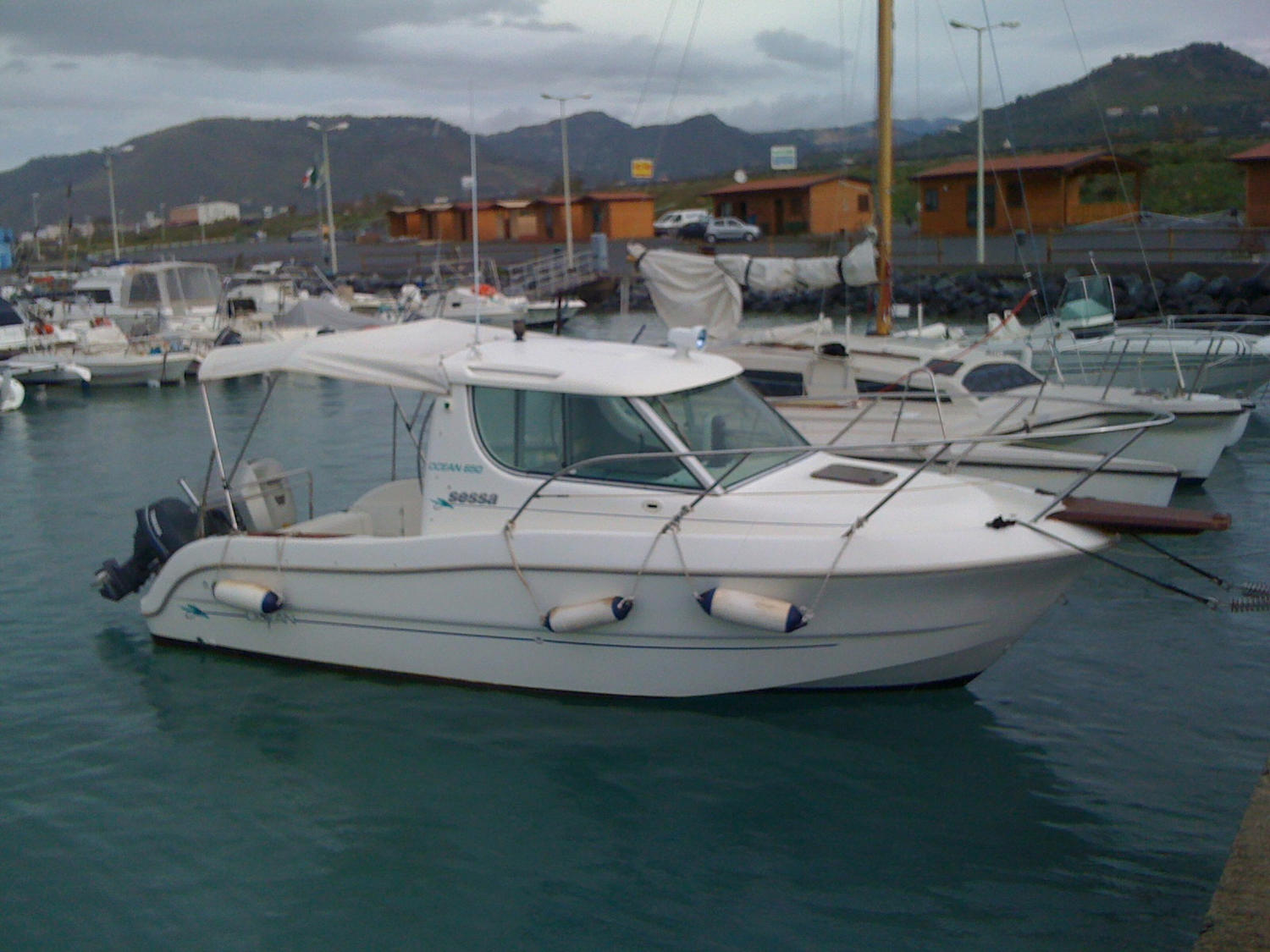 Lot Sessa Marine Dorado 22 Power Boat