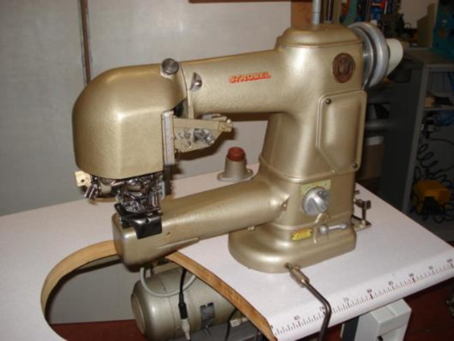 Lot Sewing machine Strobel 325-40