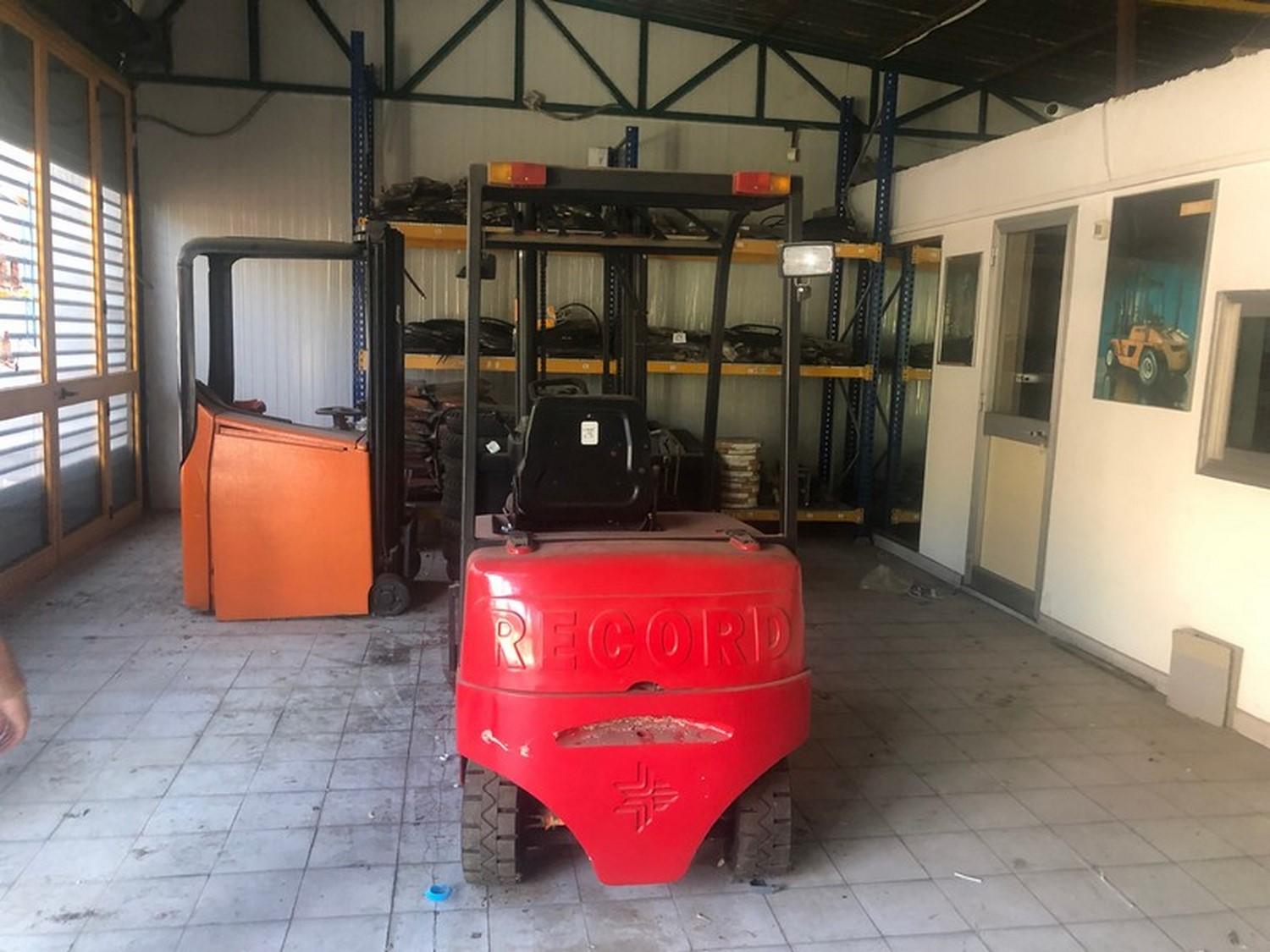 Lot Balkancar Record electric forklift