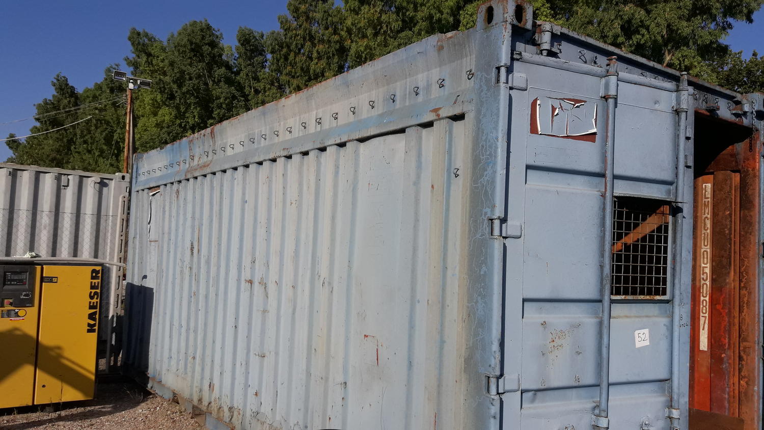 Lot Iron container for naval use of 6 meters