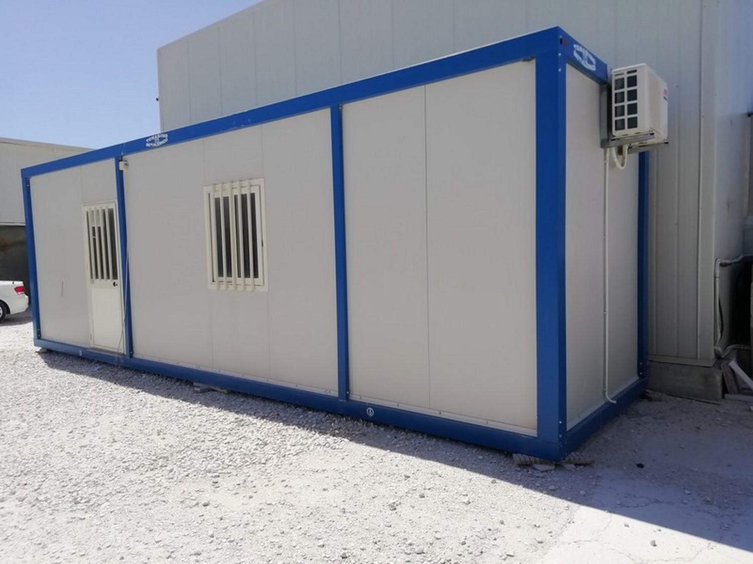 Lot Prefabricated boxes