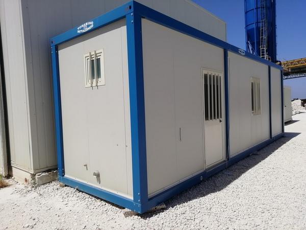 Lot Prefabricated boxes