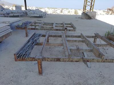 Lot Platform slab laying