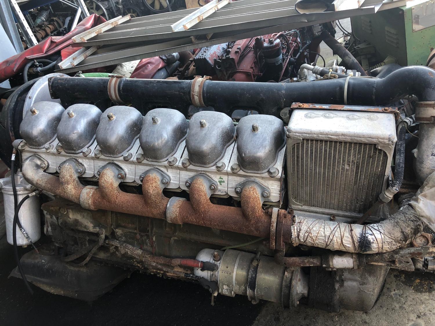 Lot 12-cylinder Tatra V engine