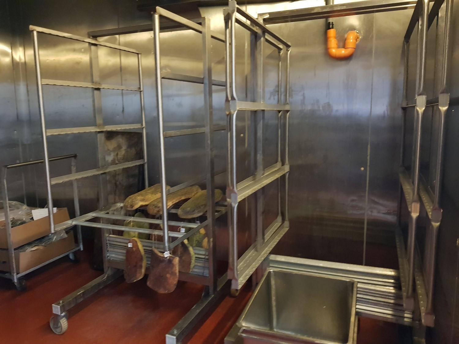 Lot Meat trolley