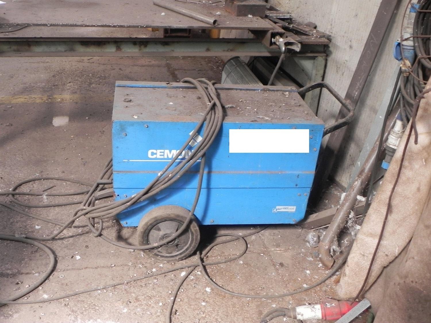 Lot Cemont welding machine