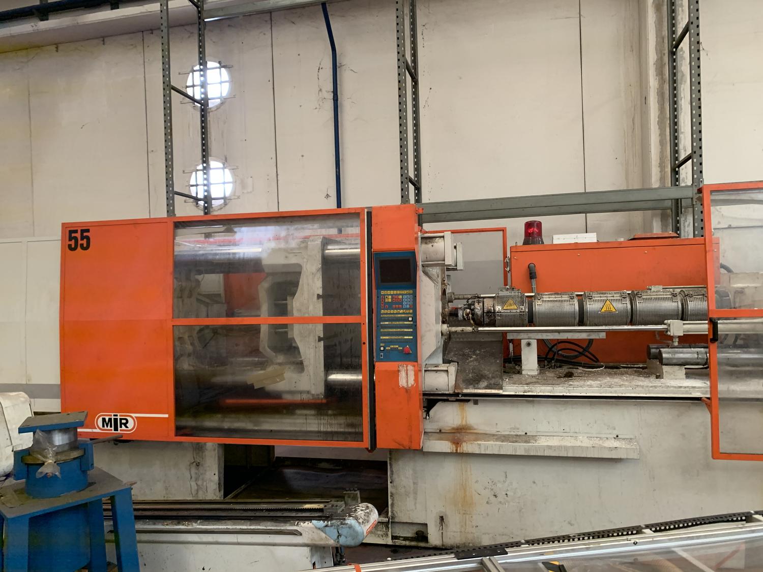 Lot Mir 450 injection molding machine
