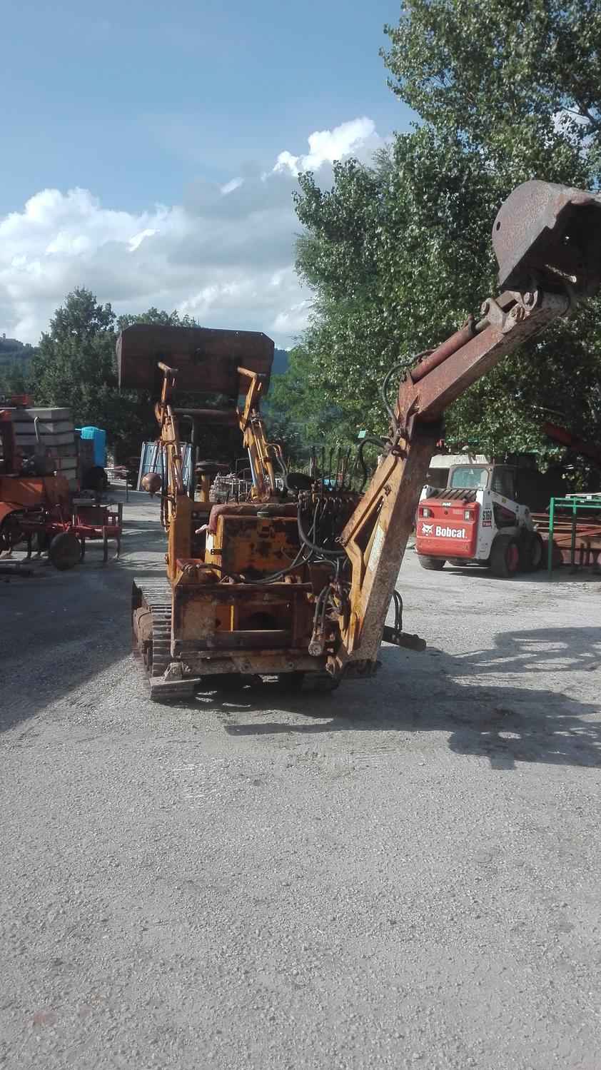 Lot Fiat FL4 impaleer with backhoe