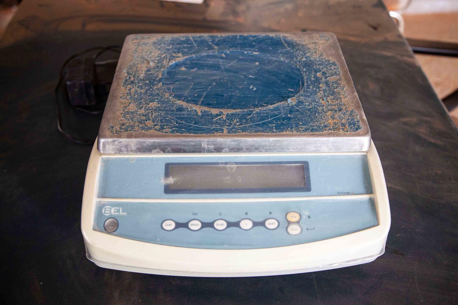 Lot Bel Engineering scale