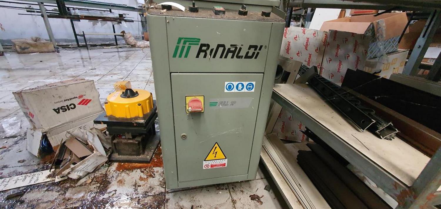 Lot Rinaldi drilling machine