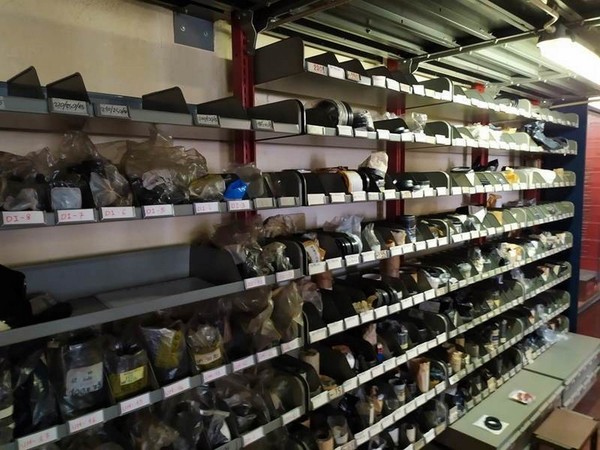 Lot Automotive spare parts warehouse
