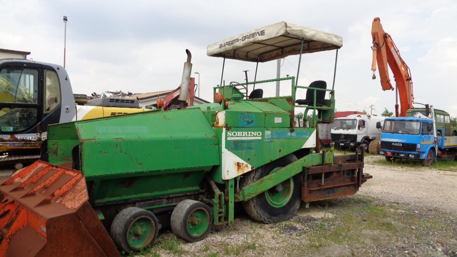 Lot Barber Greene BG230 paver