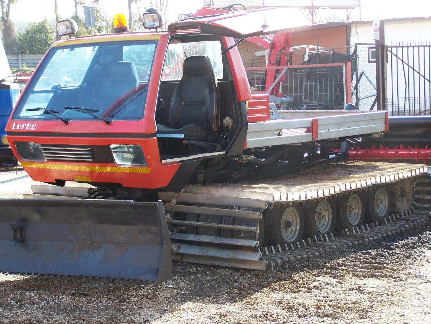 Lot Prinoth snowcat