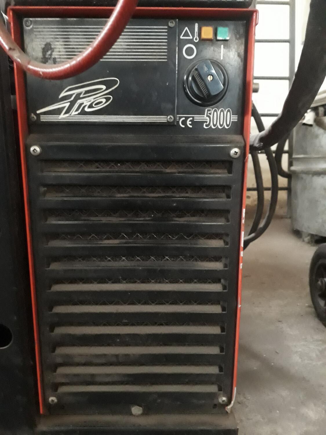 Lotto Saldatrice a filo Kemppi Pro 5000