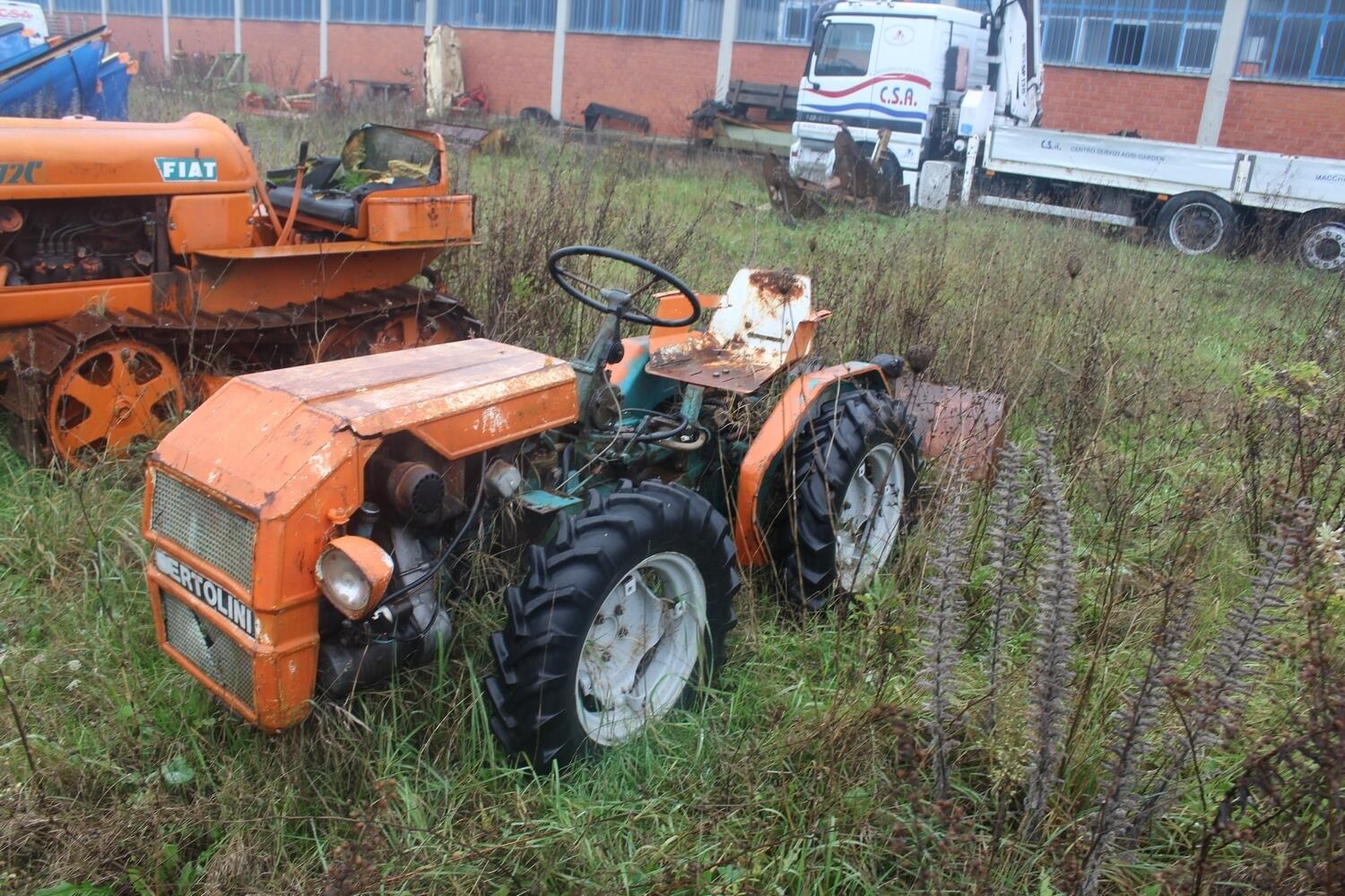 Lot Fiat and Nibbi agricultural tractors