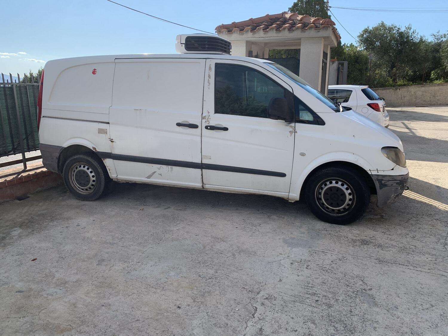 Lot Mercedes Vito Isothermal Van