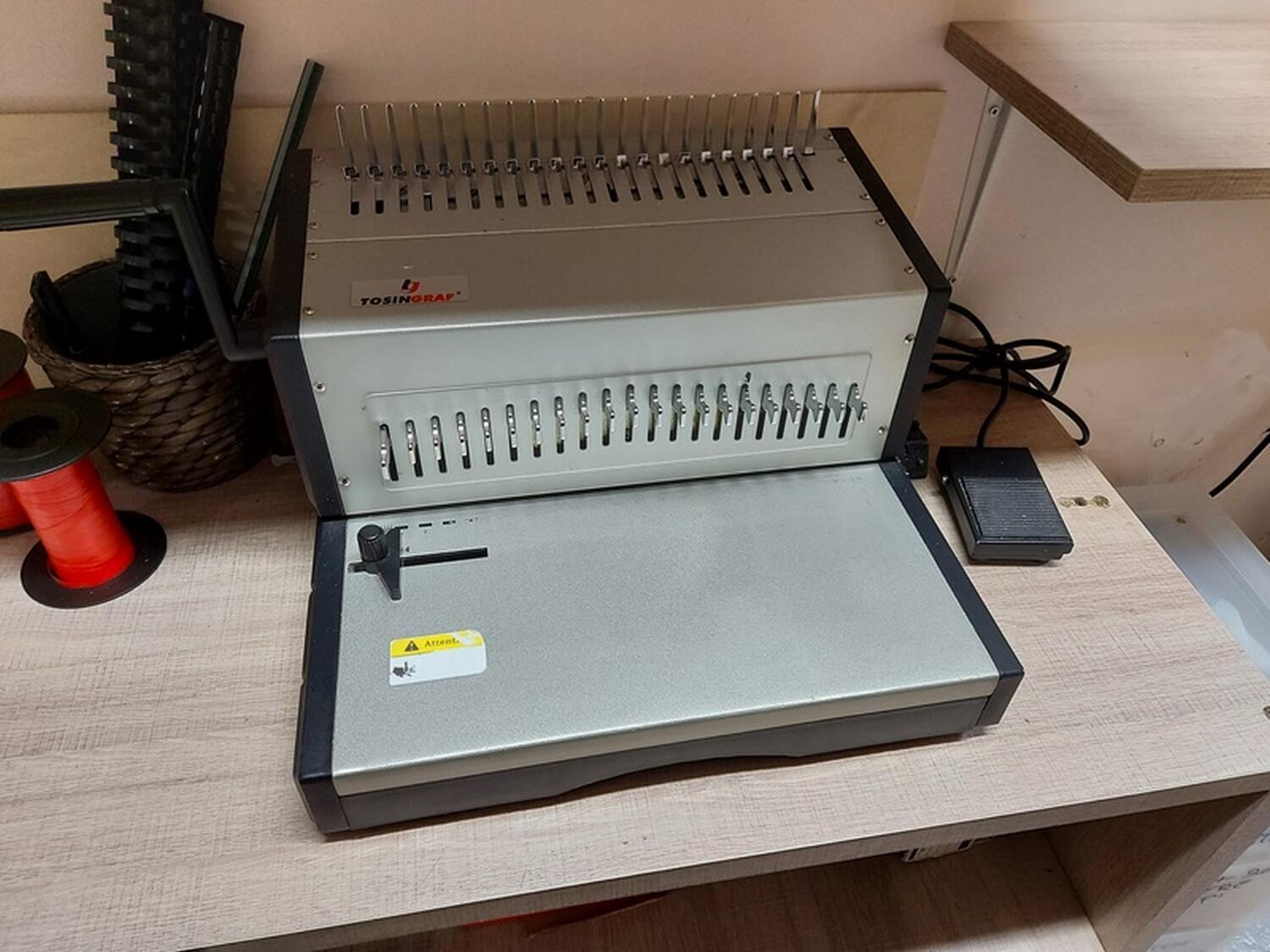 Lot Equipment and material for copy shops