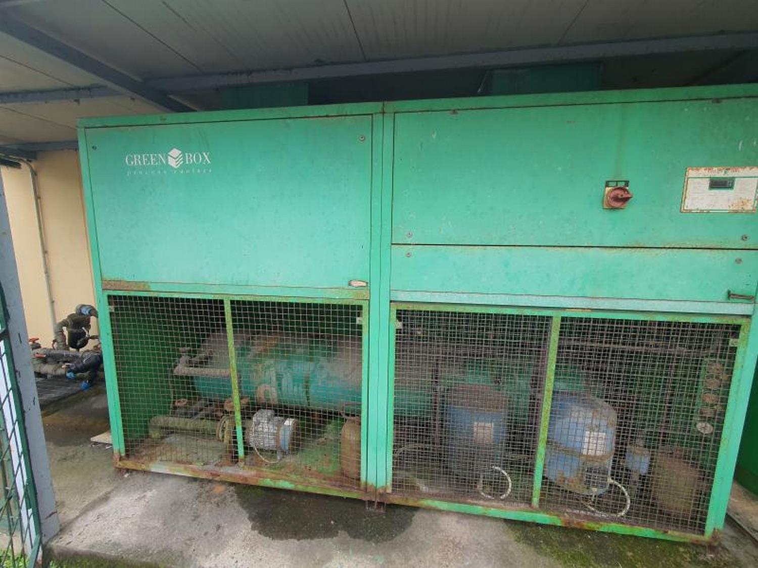 Lot Green Box chiller