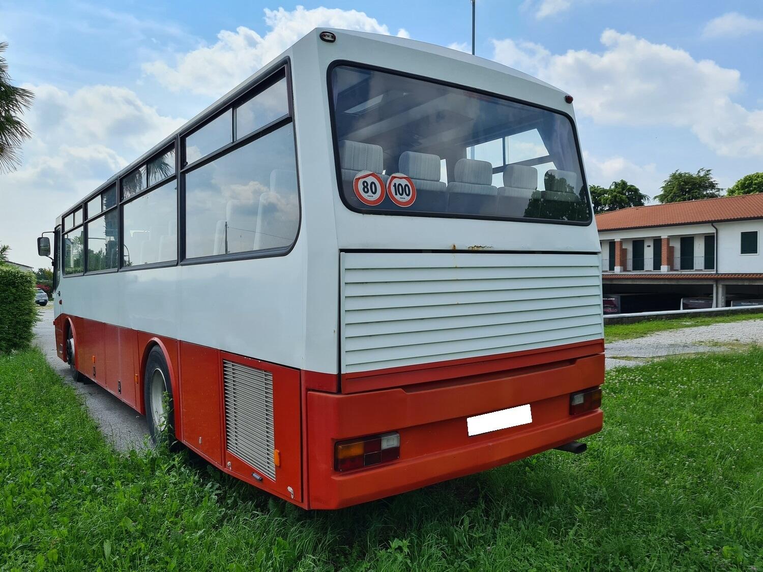 Lotto Autobus 48 posti Iveco Fiat 370