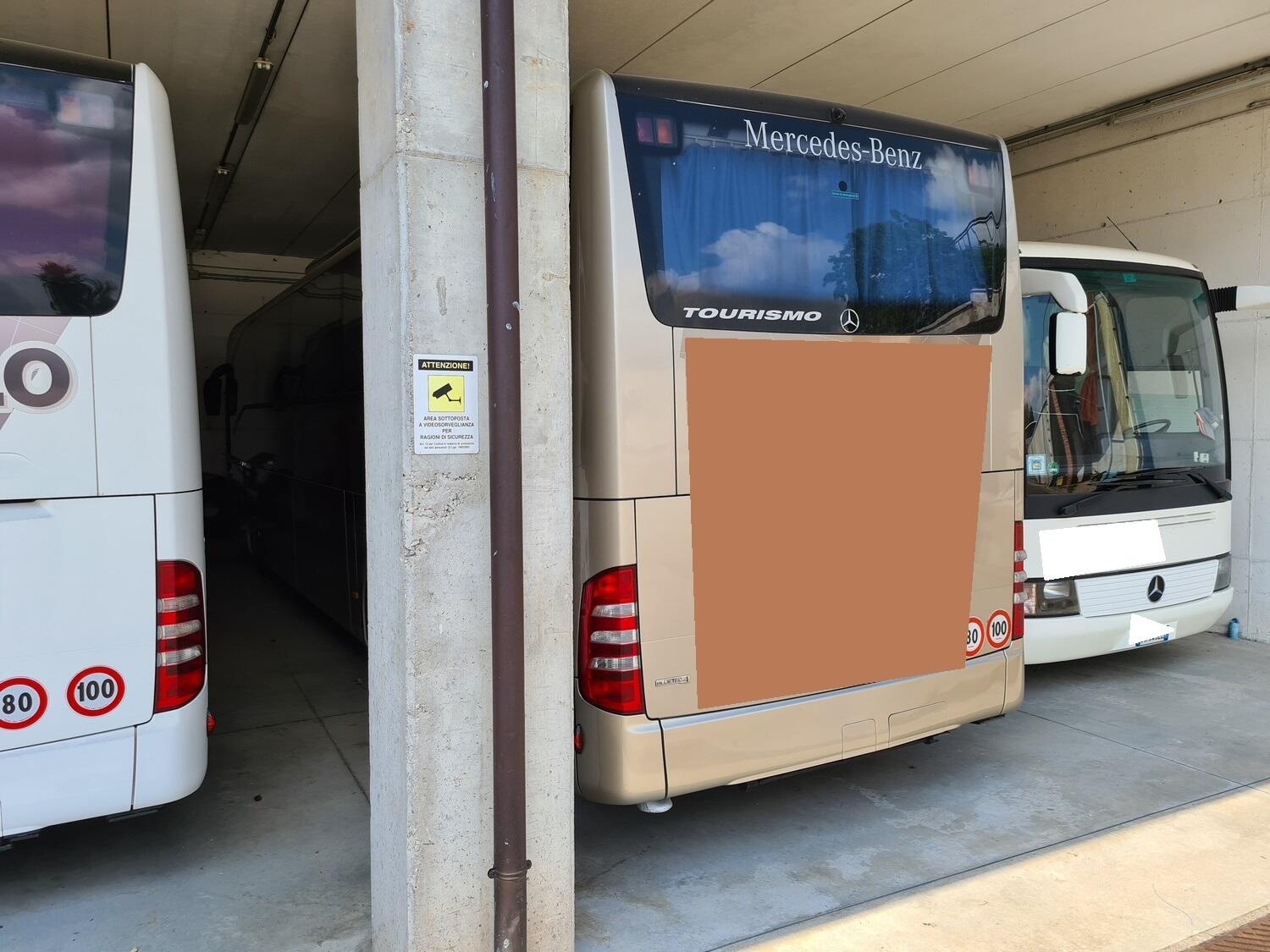 Lotto Autobus 55 posti Evobus MB Tourismo 15 rhd