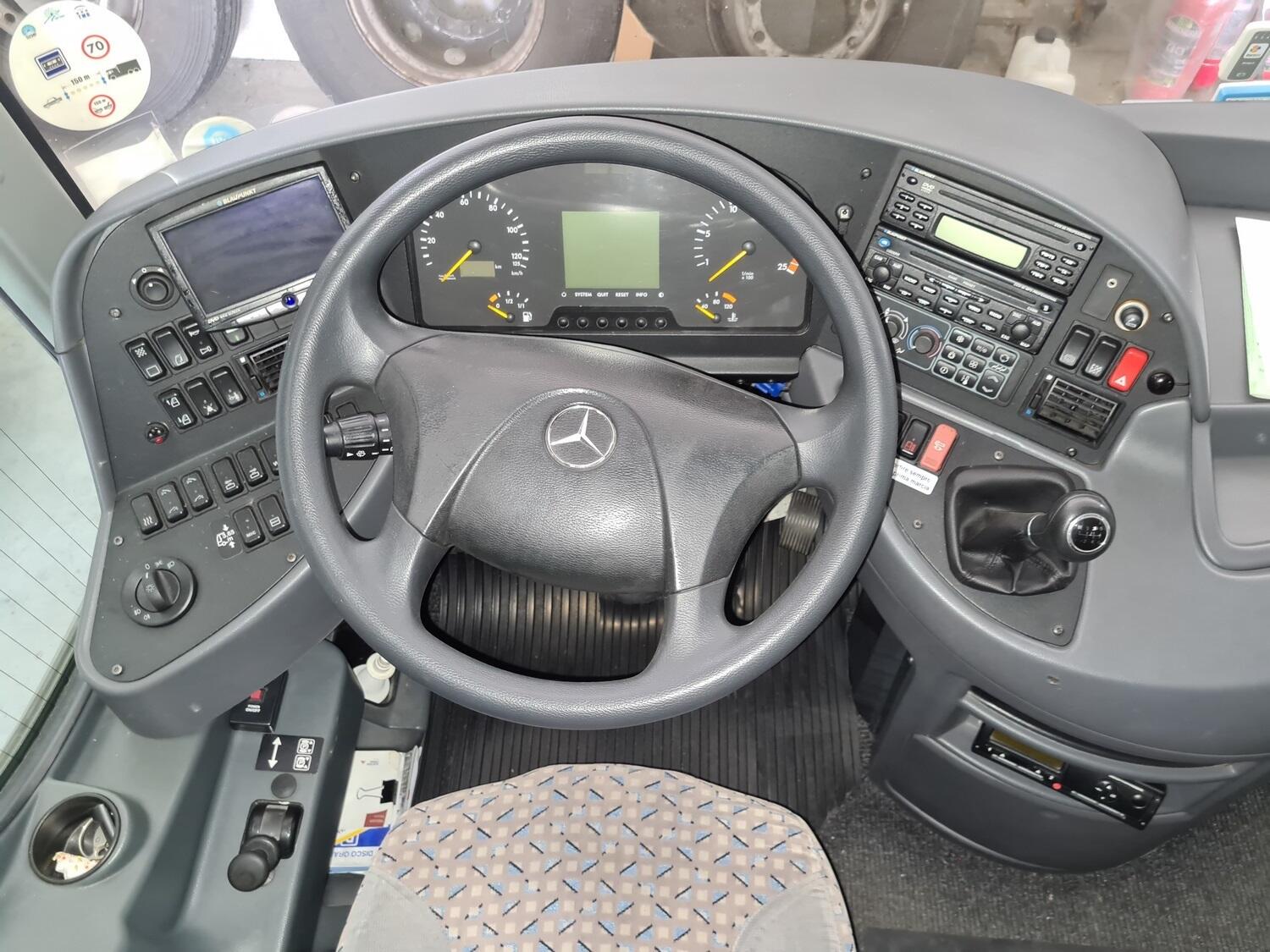 Lotto Autobus 55 posti Evobus MB Tourismo 15 rhd