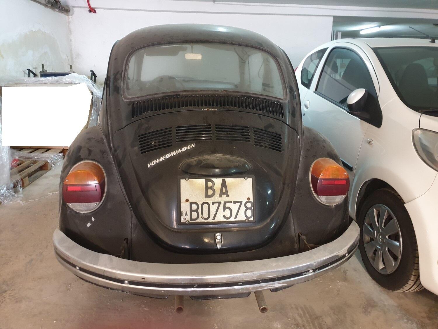Lot Volkswagen Beetle car 13 AB1