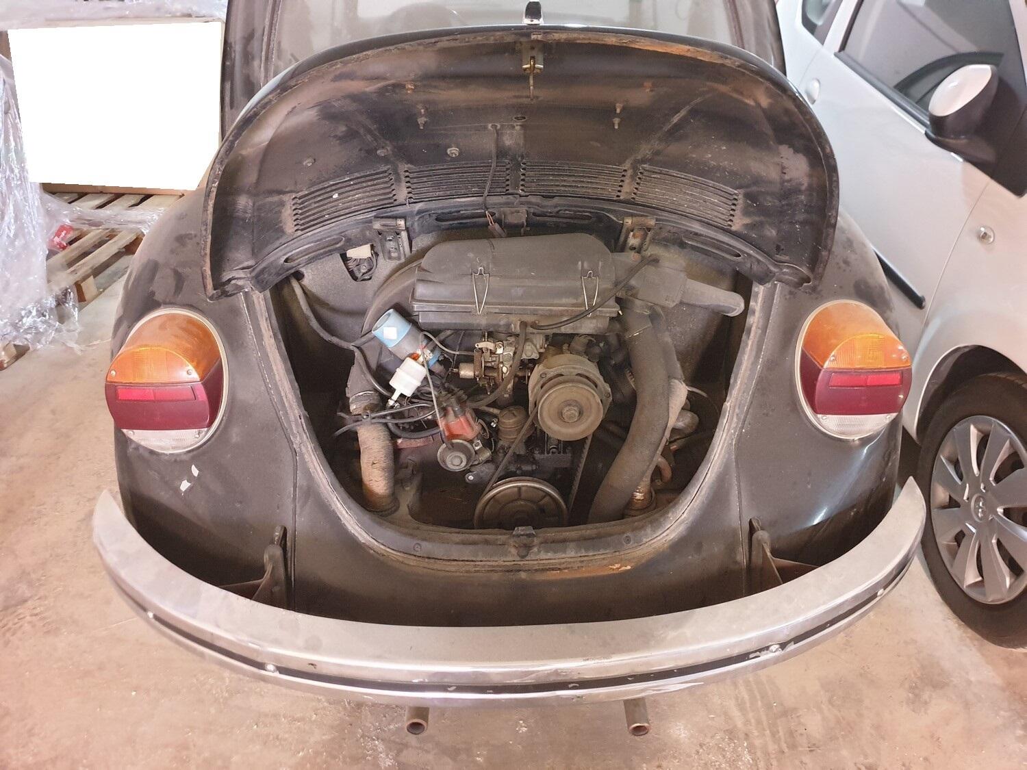 Lot Volkswagen Beetle car 13 AB1