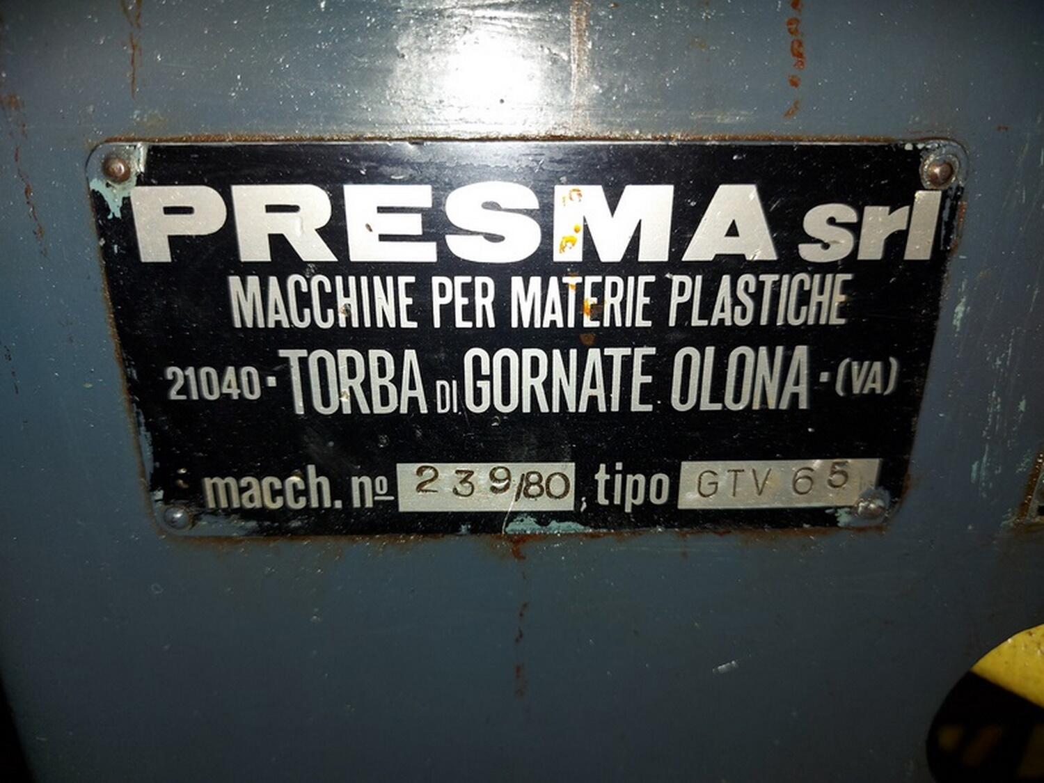 Lot Presma injection moulding machine