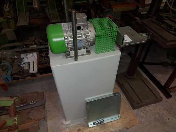 Lot Woodworking machinery