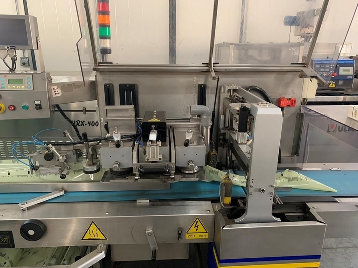 Lot Ilapak Astra PC flow pack packaging machine