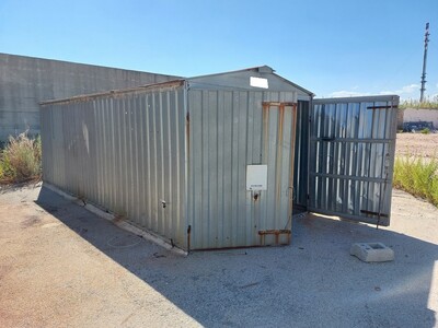 Lot Prefabricated boxes