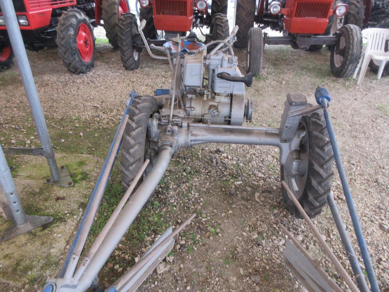 Lot BCS motor mower