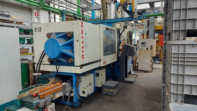 Lot Billion H-150 bi-material injection molding machine