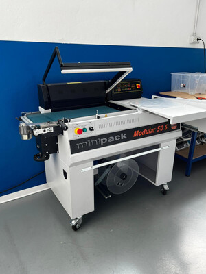 Lot Enveloping machine